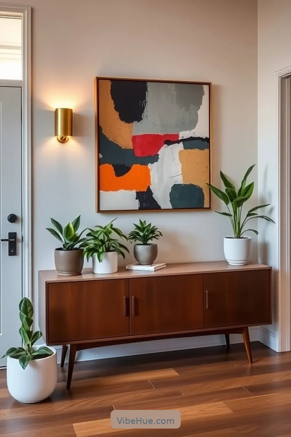 15 Essential Elements for Year-Round Mid-Century Modern Style Entryway ...